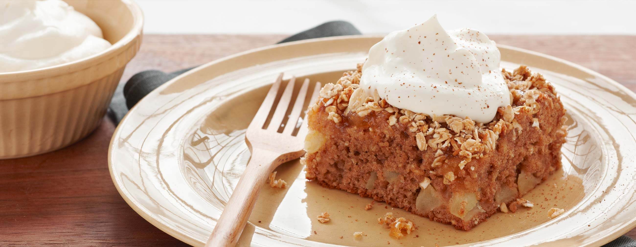 Apple Cinnamon Coffee Cake with Granola Crisp | Ready Set Eat
